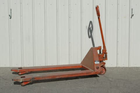 PALLET JACK | Renegade Rentals
